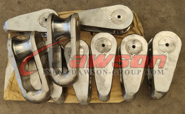 Stainless Steel Mandal Fairlead Shackle with Roller, Hot Dip Galvanized ...