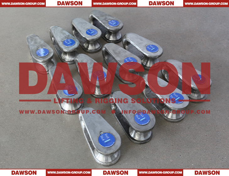 Stainless Steel Mandal Fairlead Shackle with Roller, Hot Dip Galvanized ...