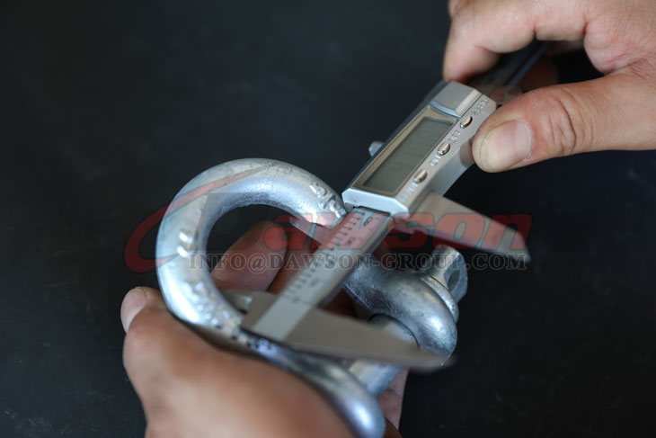 Forged Trawling Bow Shackle with Square Head Pin, Fishing Shackles ...